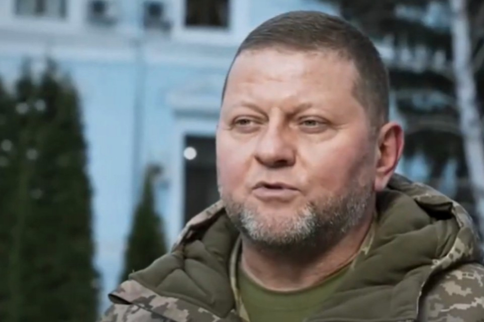 První zprávy - Domácí - Zalužnyj potvrdil obsazení Marjinky Rusy a ...