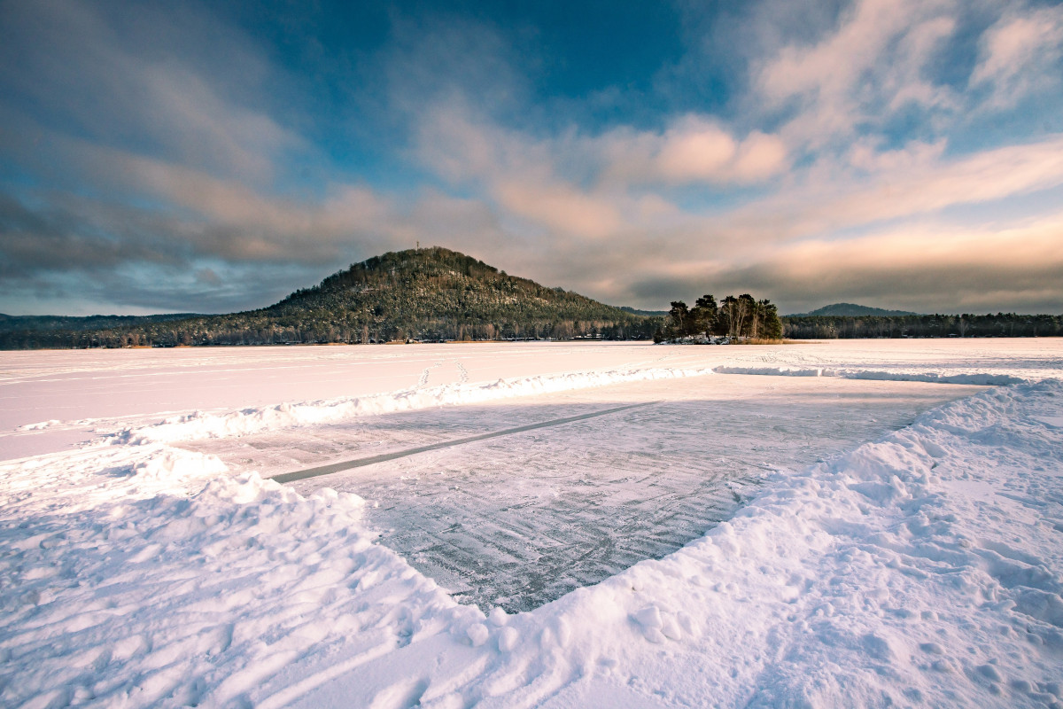 První zprávy - Domácí - Zima v Máchově kraji zavede na led, na skálu i ...