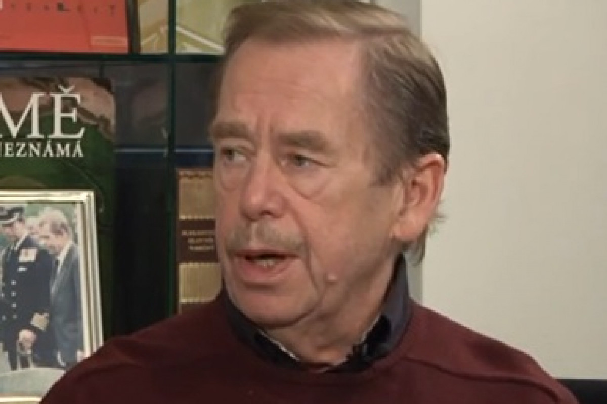 První zprávy - Domácí - Havlova blbá nálada v podání premiéra Fialy